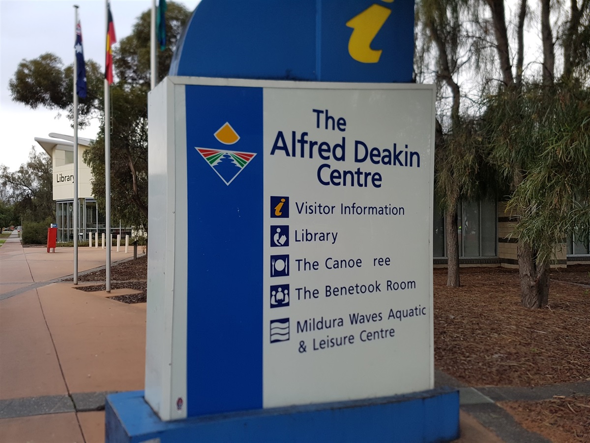 Mildura Library celebrating 20 years at The Alfred Deakin Centre
