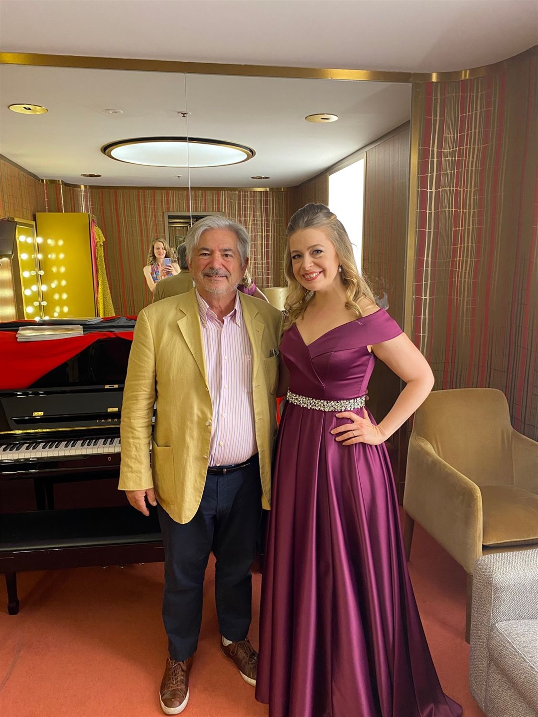 Council honours classical singer Siobhan Stagg with Key to the City